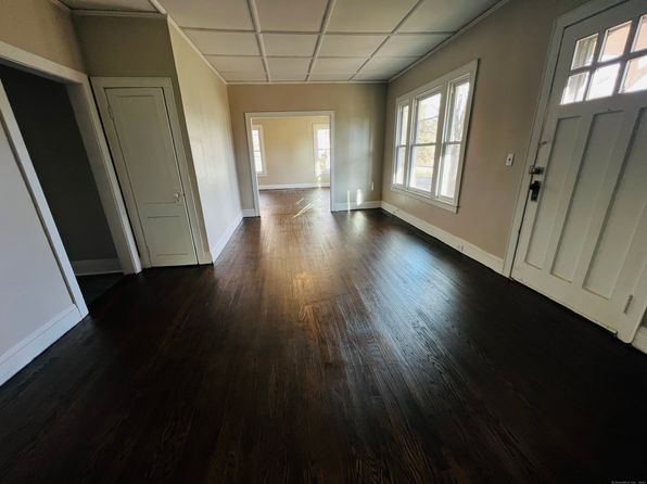 Killingly CT Real Estate - Killingly CT Homes For Sale | Zillow