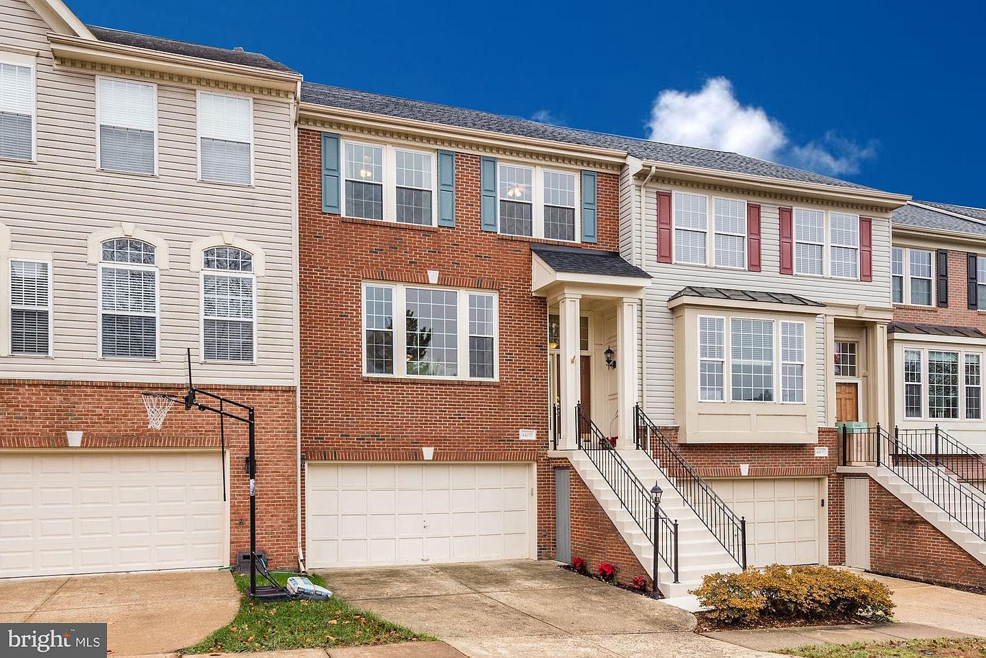44037 Lords Valley Ter, Ashburn, VA 20147 | Zillow