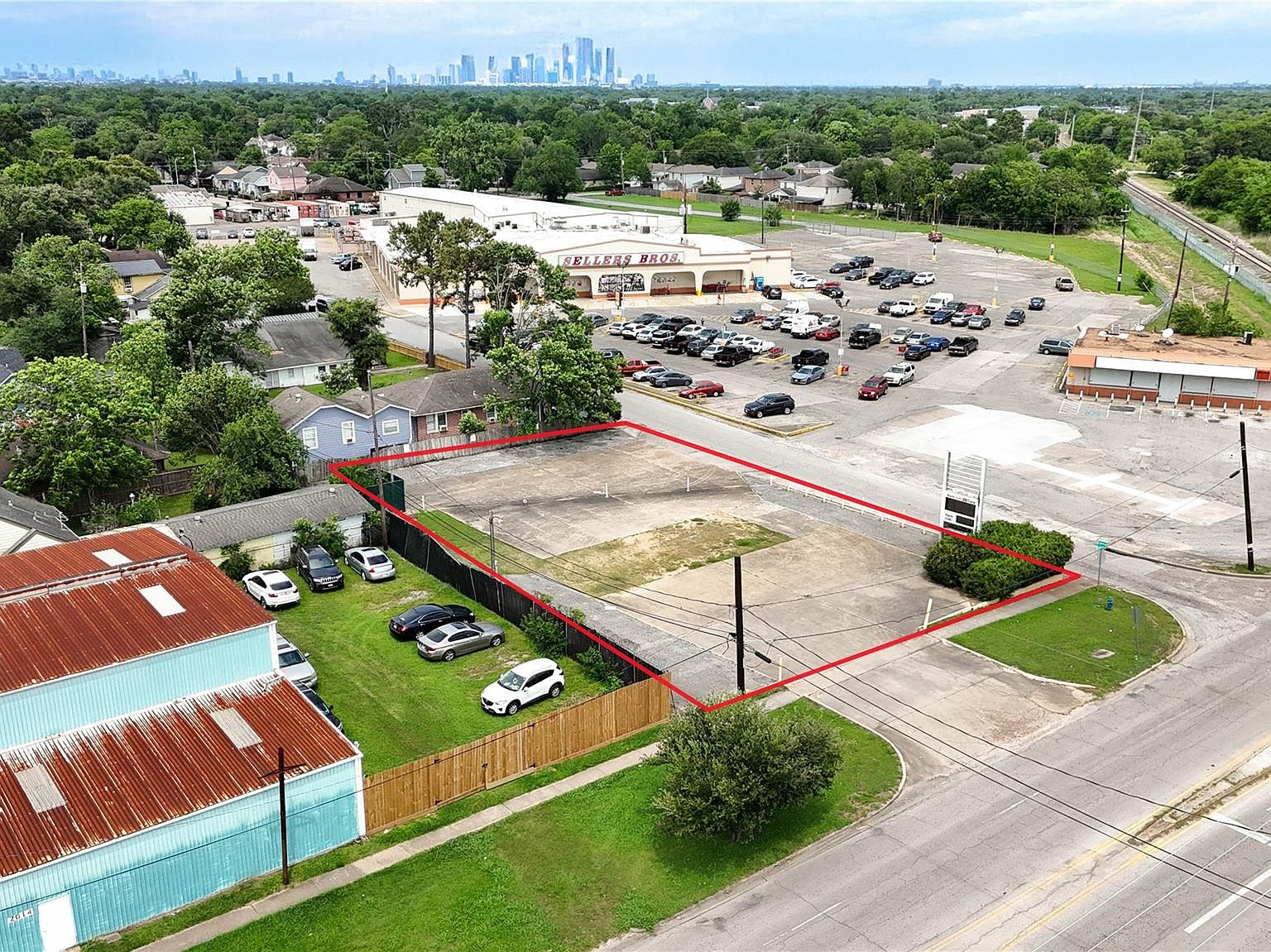 2002 Broadway St, Houston, TX 77012 | MLS #68584093 | Zillow