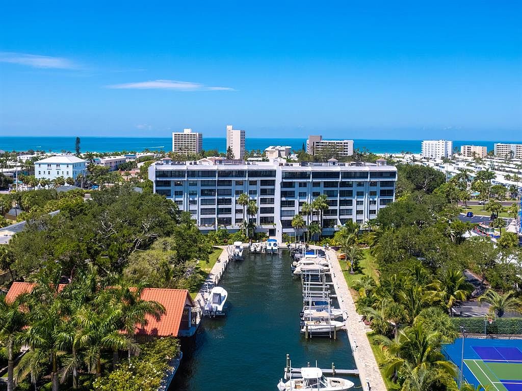 5911 Midnight Pass Rd APT 108, Sarasota, FL 34242 | MLS #A4575897 | Zillow