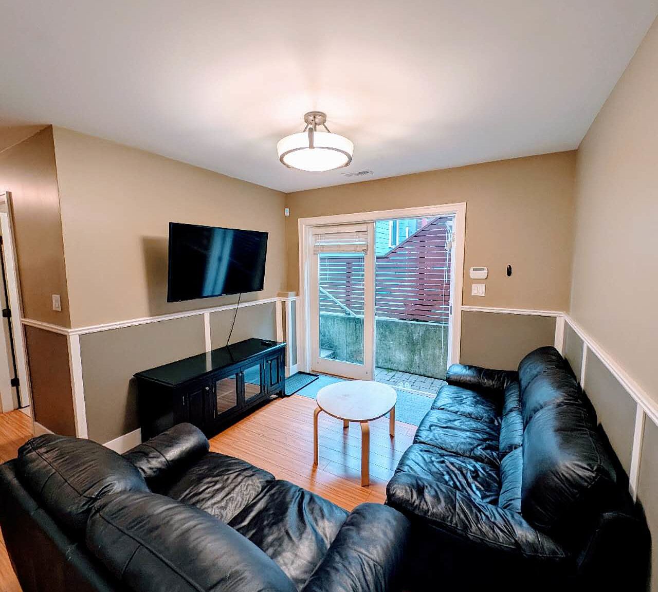 5712 Holland St #Basement, Vancouver, BC V6N 2B1 | Zillow