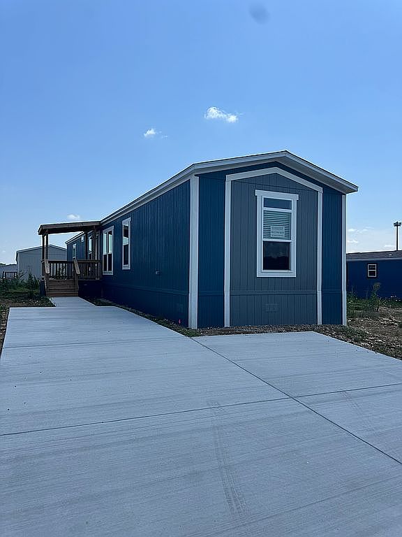 56 Liberty Ln, Crowley, TX 76036 | Zillow