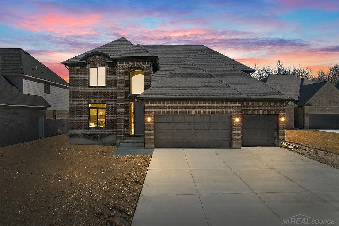 37452 Josephine Dr, Sterling Heights, MI 48312 | Zillow