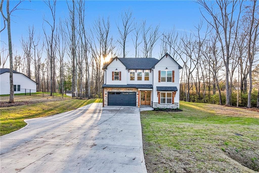 637 Cherokee Rd, Pelzer, SC 29669 | Zillow