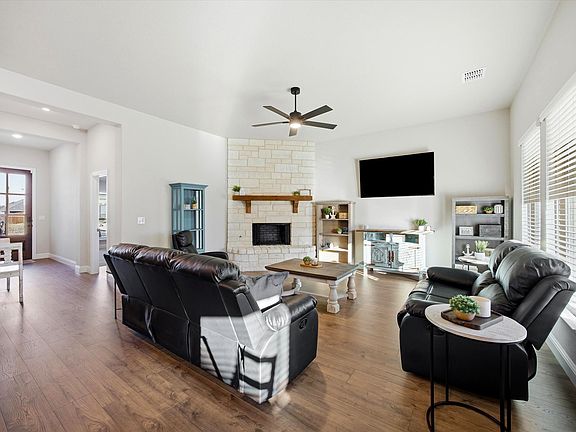 224 Comanche Trl, Alvarado, TX 76009 | Zillow