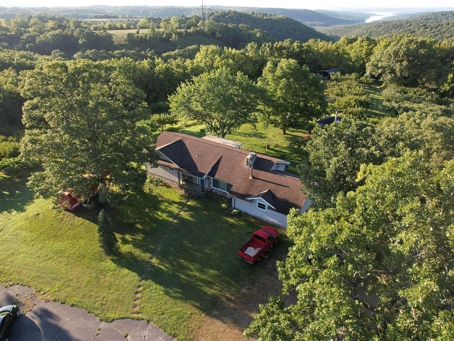 10446 E. State Highway 76, Reeds Spring, MO 65737 | MLS #60259690 | Zillow