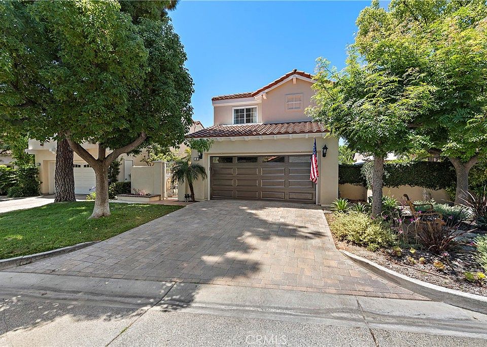 4 Bonita Vis, Foothill Ranch, CA 92610 | MLS #OC23133340 | Zillow
