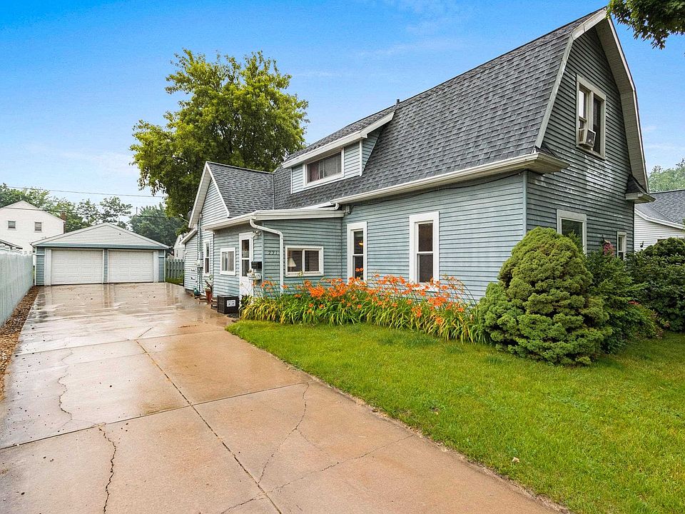 231 N 6th St, De Pere, WI 54115 | MLS #50277130 | Zillow