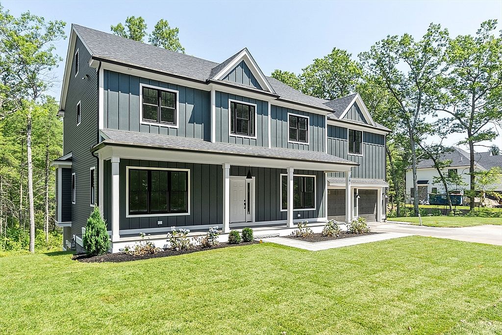 786 Main St, Hudson, MA 01749 | MLS #73403706 | Zillow