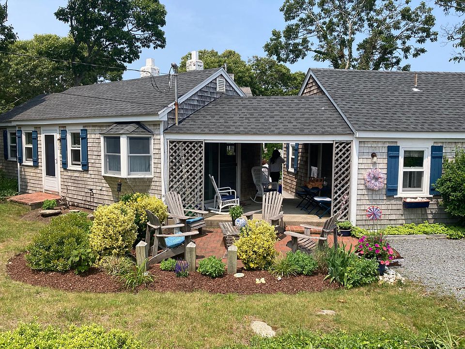 130 Mashnee Rd, Bourne, MA 02532 | Zillow