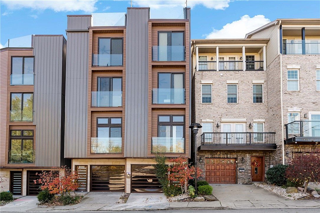 1952 Josephine St S, Pittsburgh, PA 15203 | Zillow