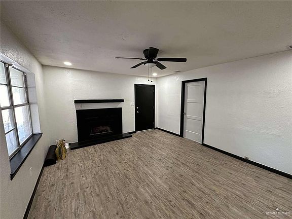 618 E 4th St, Elsa, TX 78543 | Zillow