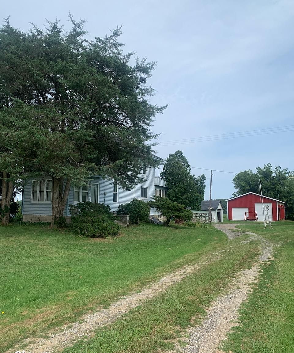 7090 Fargo Rd #5, Avoca, MI 48006 | Zillow
