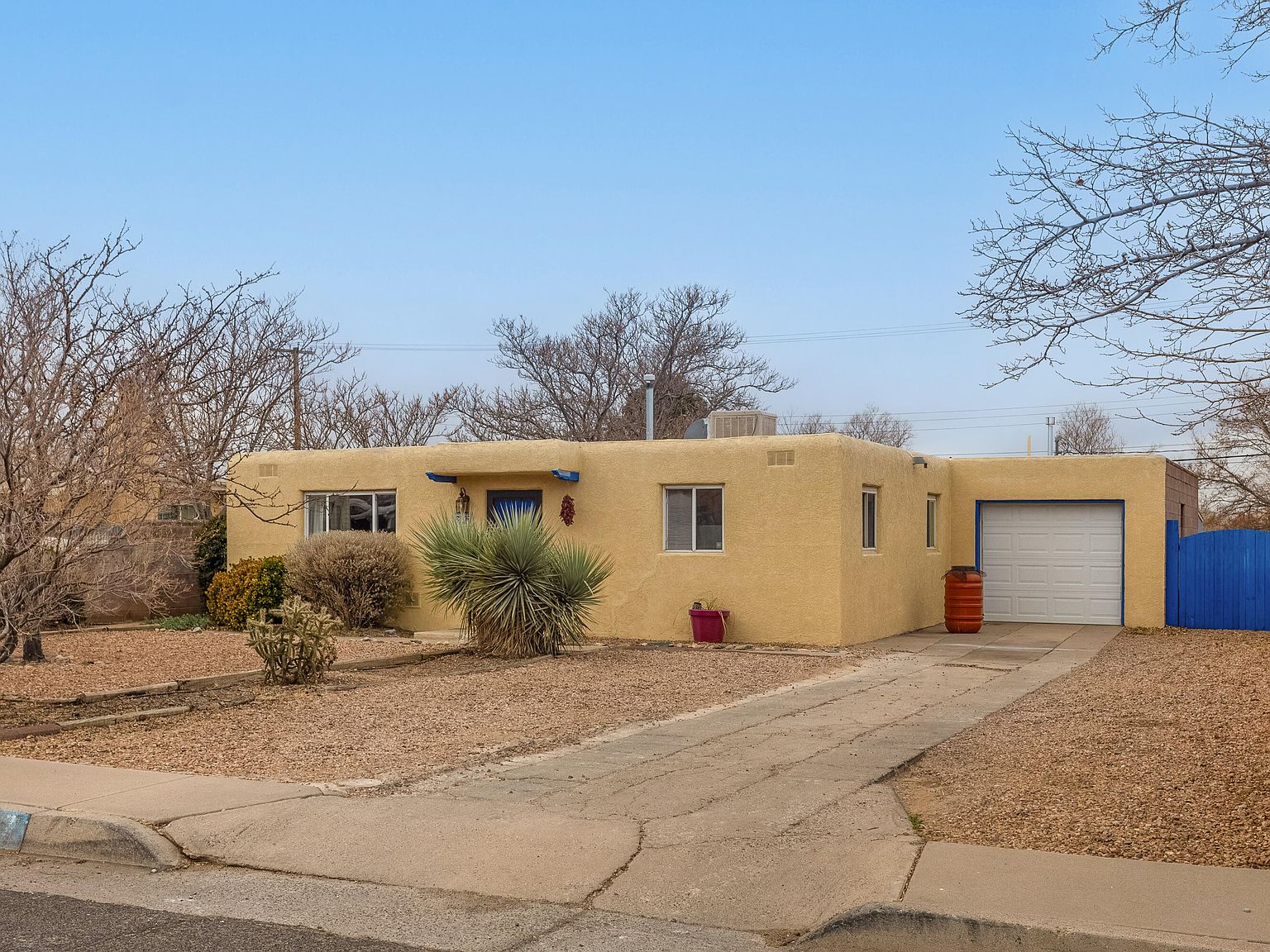 2817 Solano Dr NE, Albuquerque, NM 87110 | Zillow