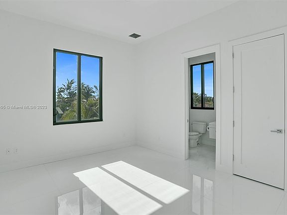 2040 NE 121st Rd, North Miami, FL 33181 | Zillow