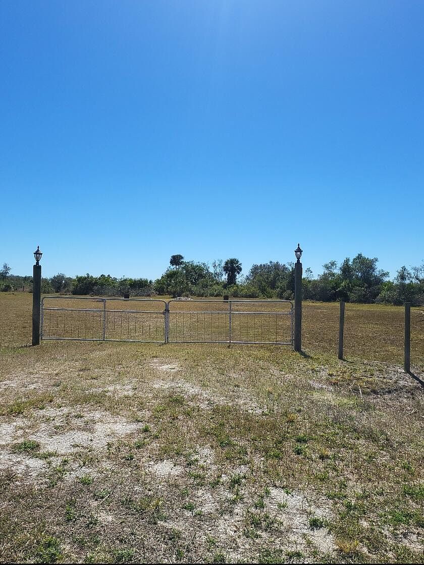 18722 NW 260th Street, Okeechobee, FL 34972 | Zillow