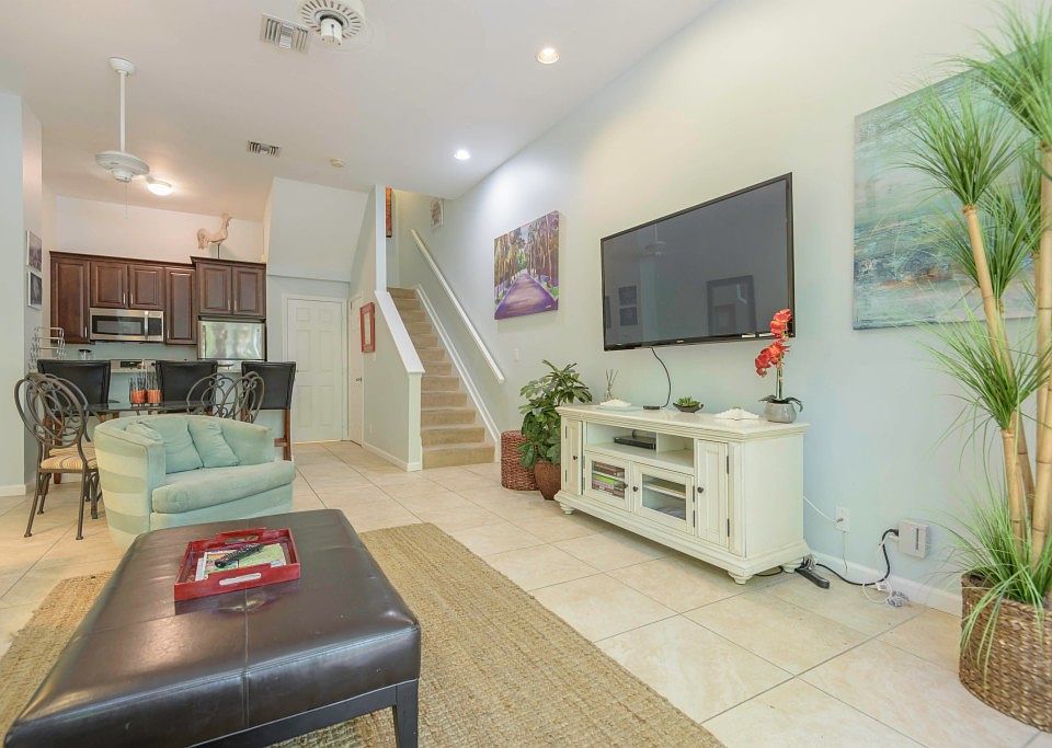 101 Front St APT 17, Key West, FL 33040 | Zillow