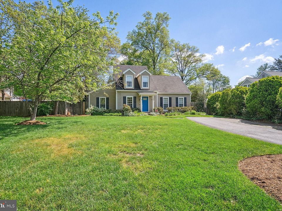 9348 Burke Rd, Burke, VA 22015 | Zillow