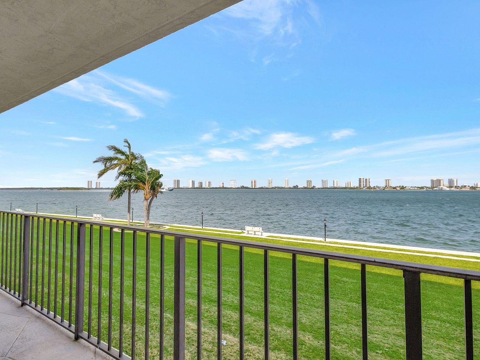 801 Lake Shore Dr APT 206, Lake Park, FL 33403 | MLS #RX-10985966 | Zillow