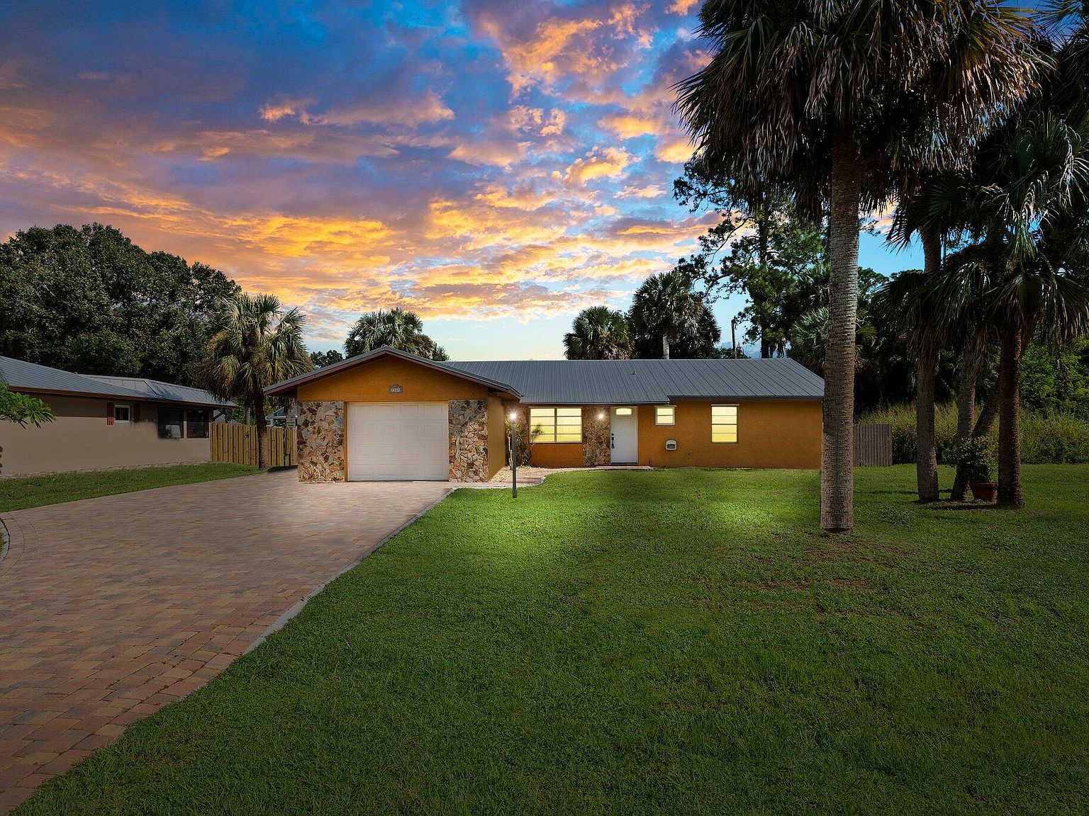 7504 Hibiscus Rd, Fort Pierce, FL 34951 | MLS #RX-10917074 | Zillow