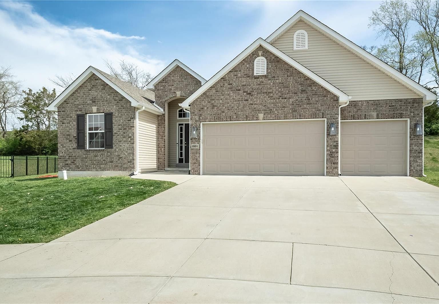 1801 Sunset Rdg, Festus, MO 63028 | Zillow