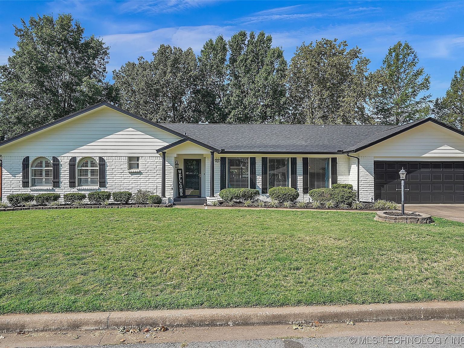 809 Millwood Rd, Broken Arrow, OK 74011 | Zillow