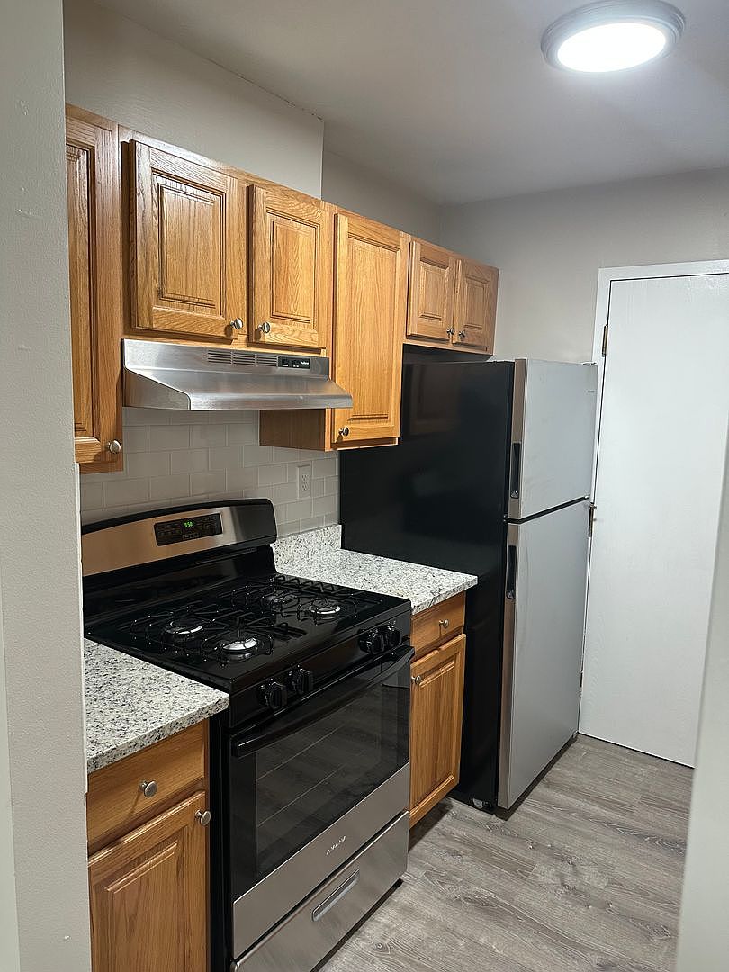 135 Main St #10, Upton, MA 01568 | Zillow