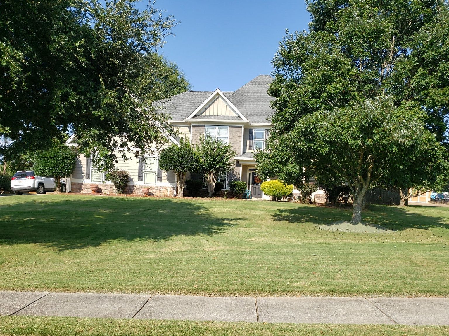 703 Grace Louise Dr, Winder, GA 30680 | Zillow