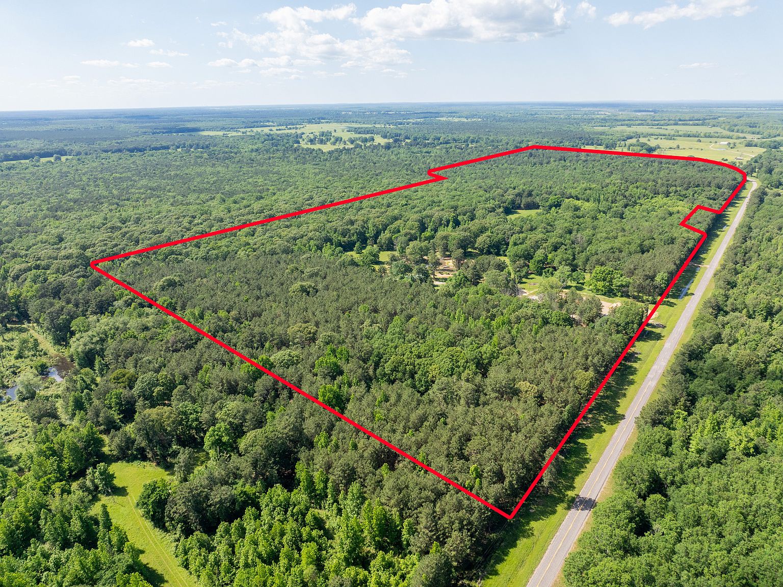 17631 Farm Road 1159, Clarksville, TX 75426 | MLS #42233-014028 | Zillow