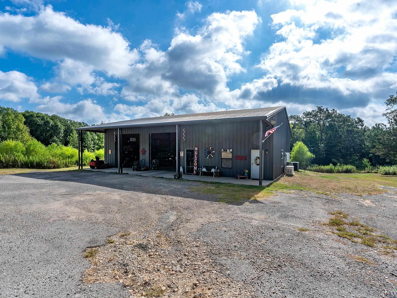 1929 Redmon Rd, Longview, TX 75602 | MLS #20234701 | Zillow