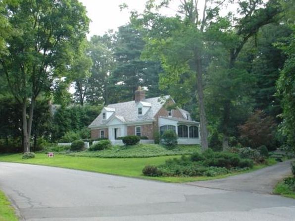 Houses For Rent in Wellesley MA - 2 Homes | Zillow