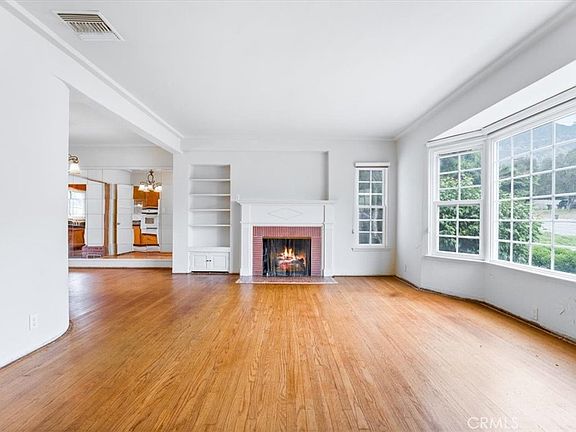 1827 N Altadena Dr, Altadena, CA 91001 | MLS #PW23166474 | Zillow