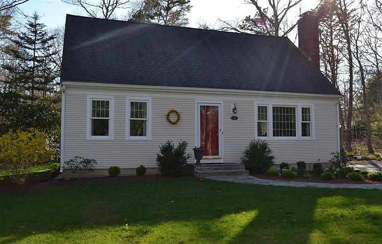 3 Wee Heather Way, East Sandwich, MA 02537 | Zillow
