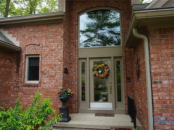 6559 Carrietowne Ct, Toledo, OH 43615 | MLS #6101863 | Zillow