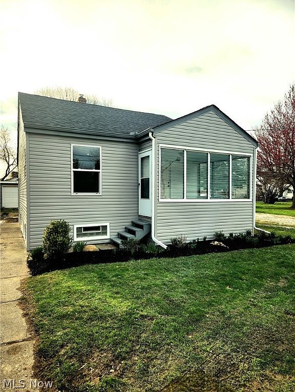 1310 Leavitt Rd, Lorain, OH 44052 | Zillow