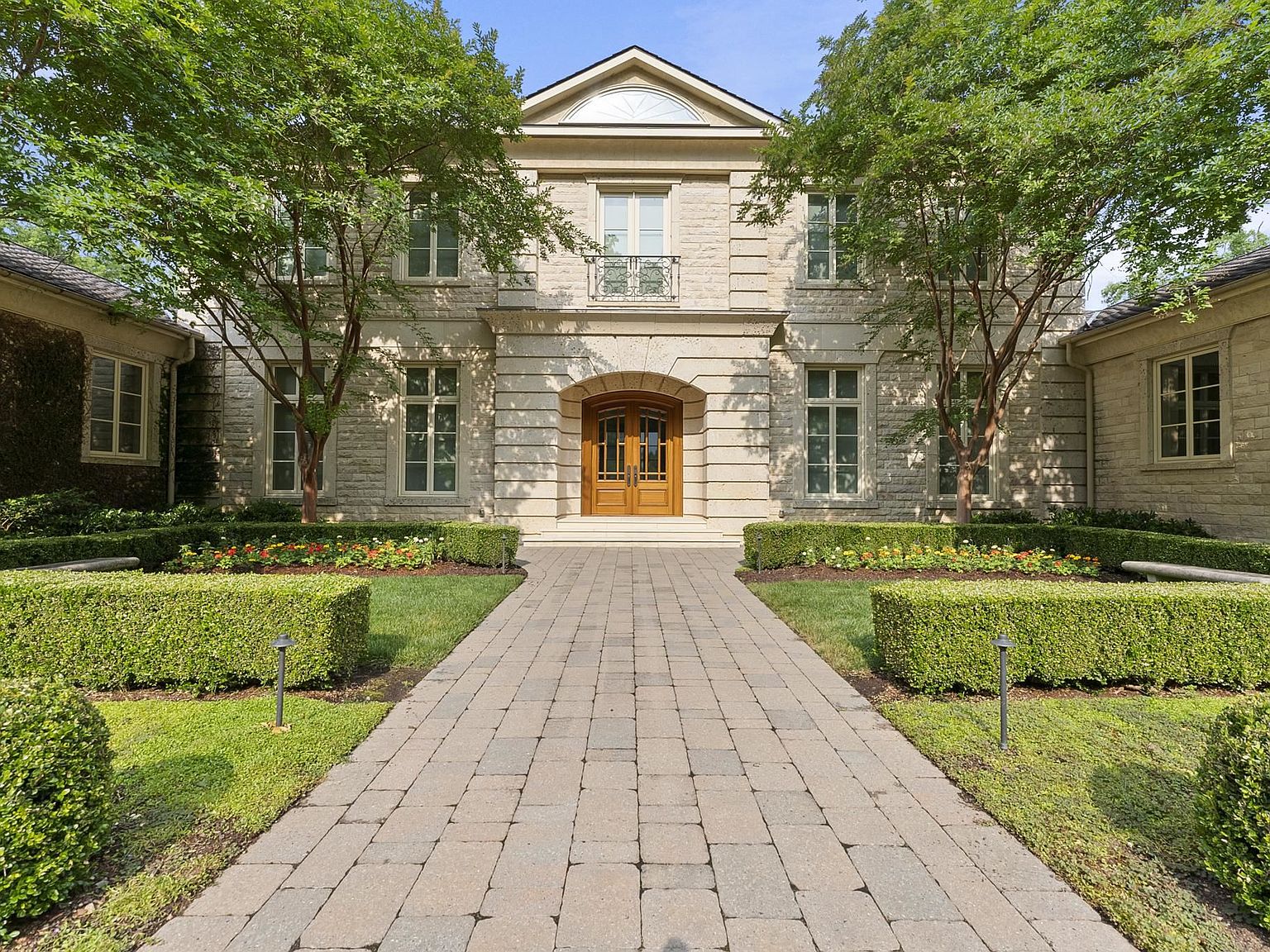 32602 Archdale, Chapel Hill, NC 27517 | MLS #2509283 | Zillow