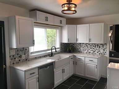 558 Ferguson St, Appomattox, VA 24522 | Zillow