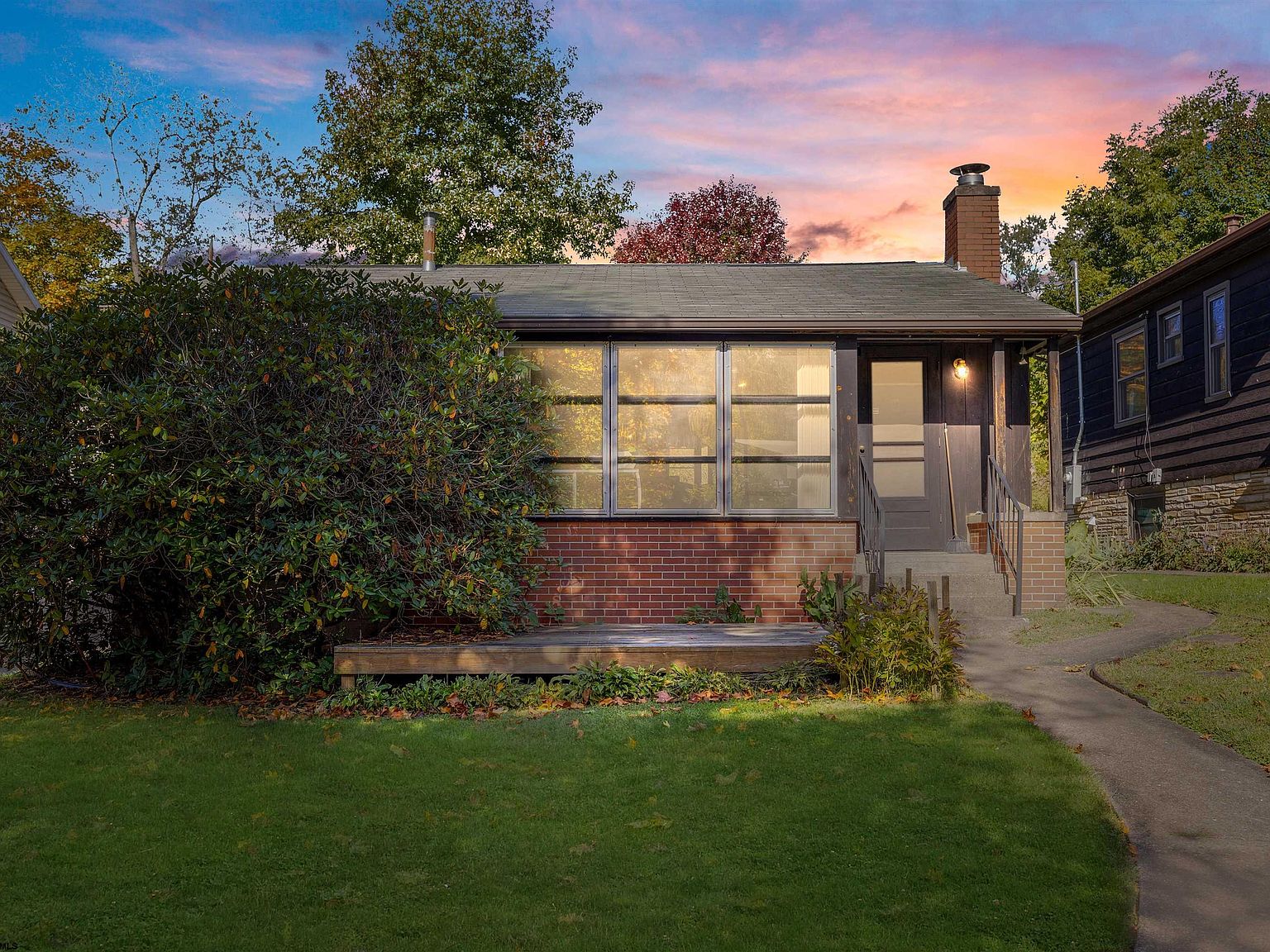 456 Maple Lake Rd, Bridgeport, WV 26330 | Zillow