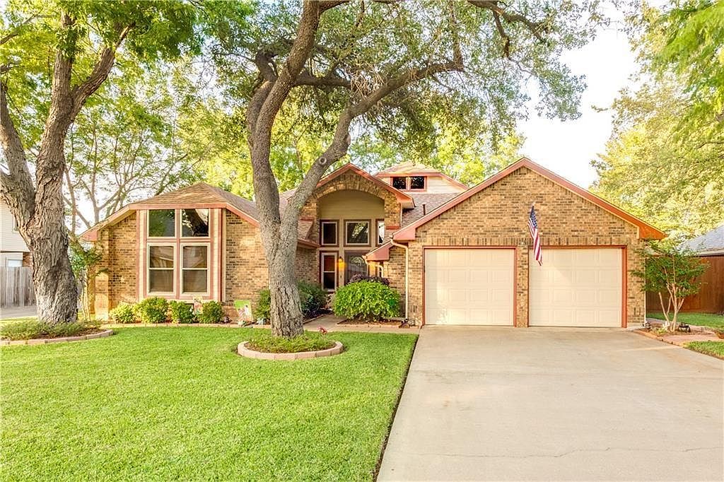 3406 Spring Willow Dr, Grapevine, TX 76051 | Zillow