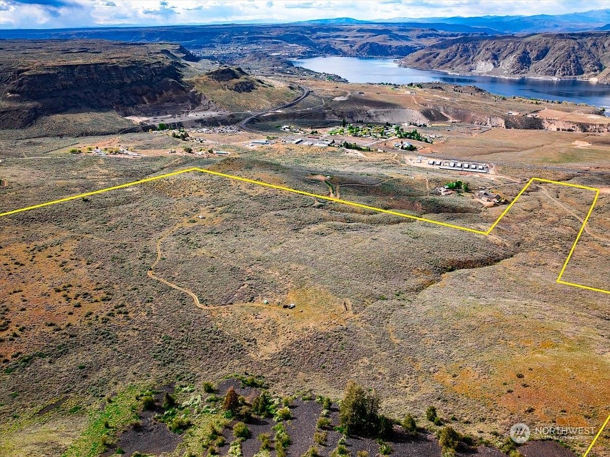 44621 Highway 174 N, Grand Coulee, WA 99133 | MLS #2234101 | Zillow