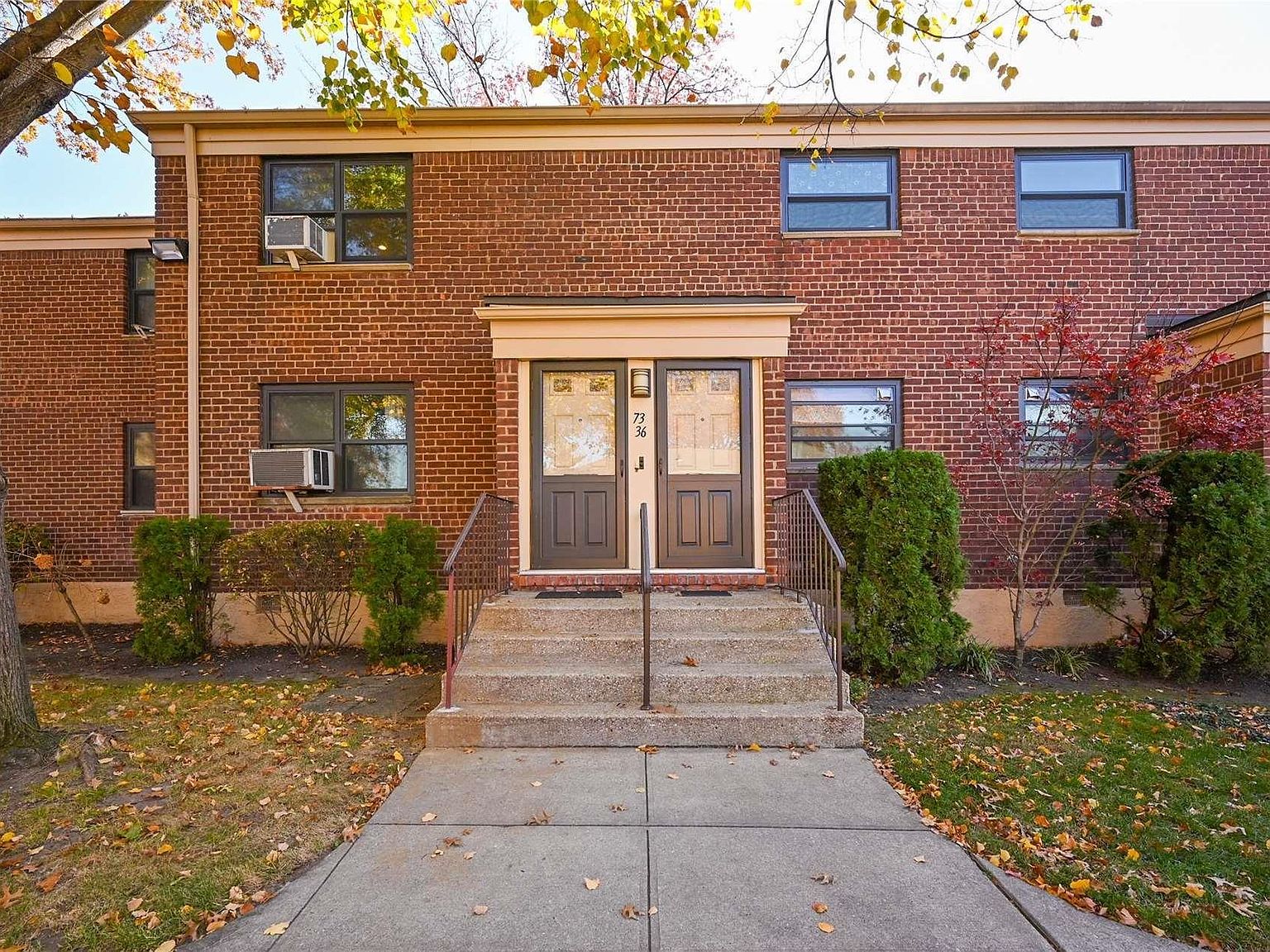 73-36 Springfield Boulevard 2FL, Oakland Gardens, NY 11364 | Zillow