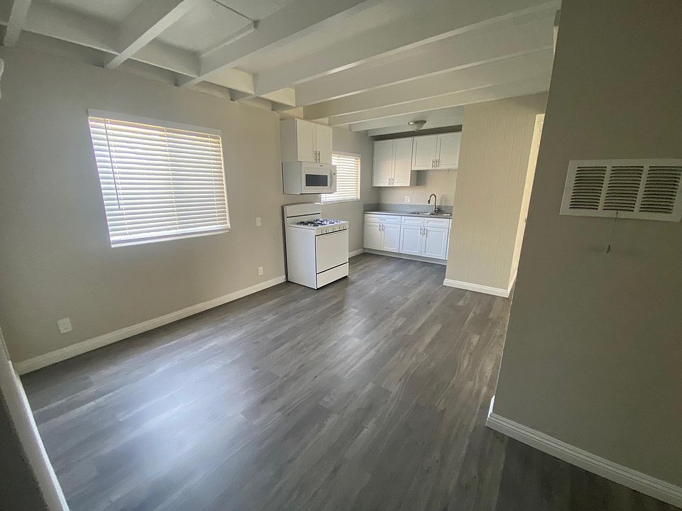 16131 Eucalyptus Ave #C14, Bellflower, CA 90706 | Zillow