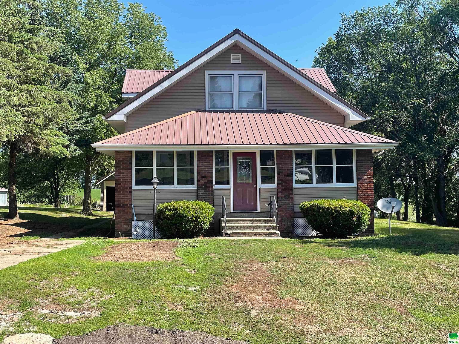 505 4th St, Pierson, IA 51048 | Zillow