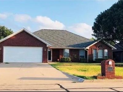Kimberly Allen - Real Estate Agent in Altus, OK - Reviews | Zillow