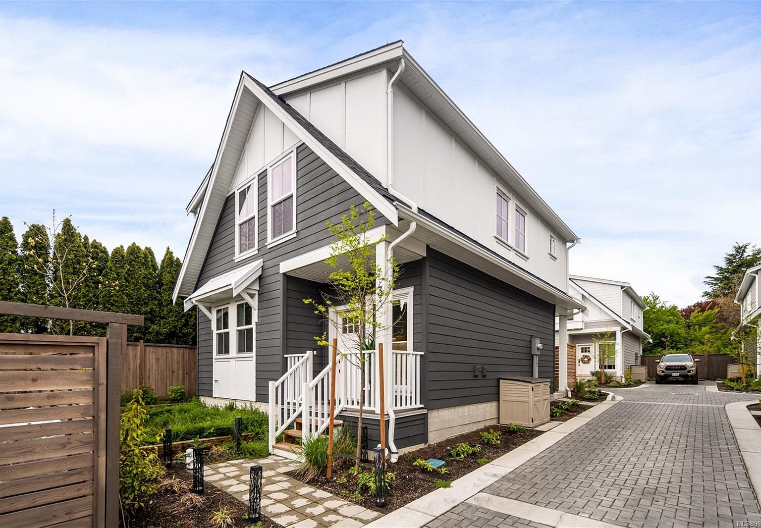 3120 Washington Ave #3, Victoria, BC V9A 1P6 | Zillow