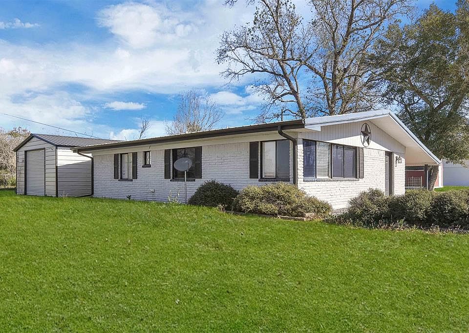 202 County Road 1046, Woodville, TX 75979 | Zillow