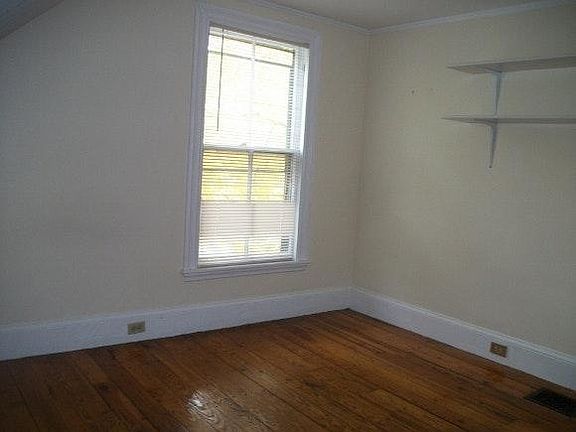 81 Granite St #2, Portland, ME 04102 | Zillow