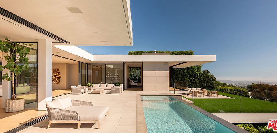 620 Arkell Dr, Beverly Hills, CA 90210 | MLS #25603947 | Zillow