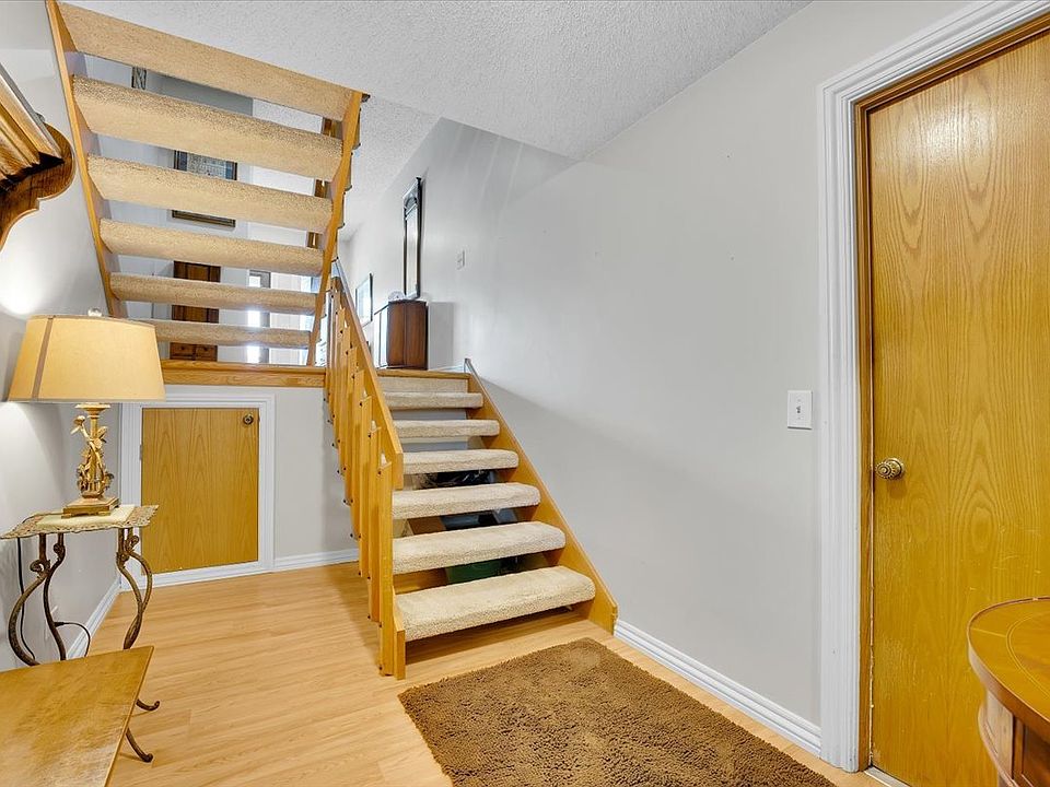 228 Red Top Dr #2C, Libertyville, IL 60048 | MLS #11908656 | Zillow