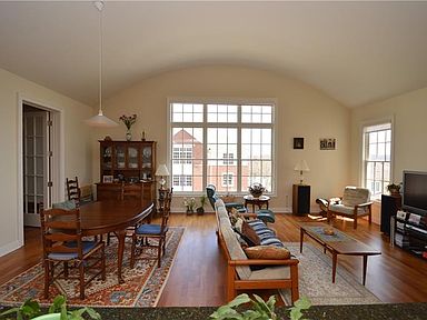 1219 Crescent Pl APT 3A, Pittsburgh, PA 15217 | Zillow